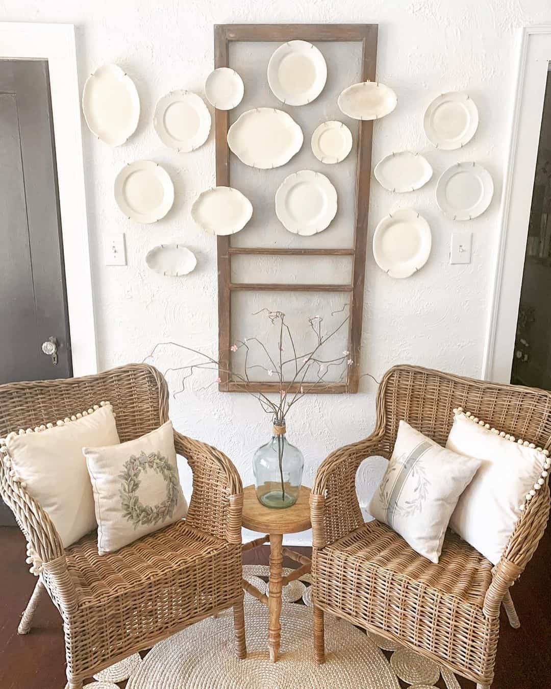 28 Spectacular White Wall Decor to Liven Up Your Home