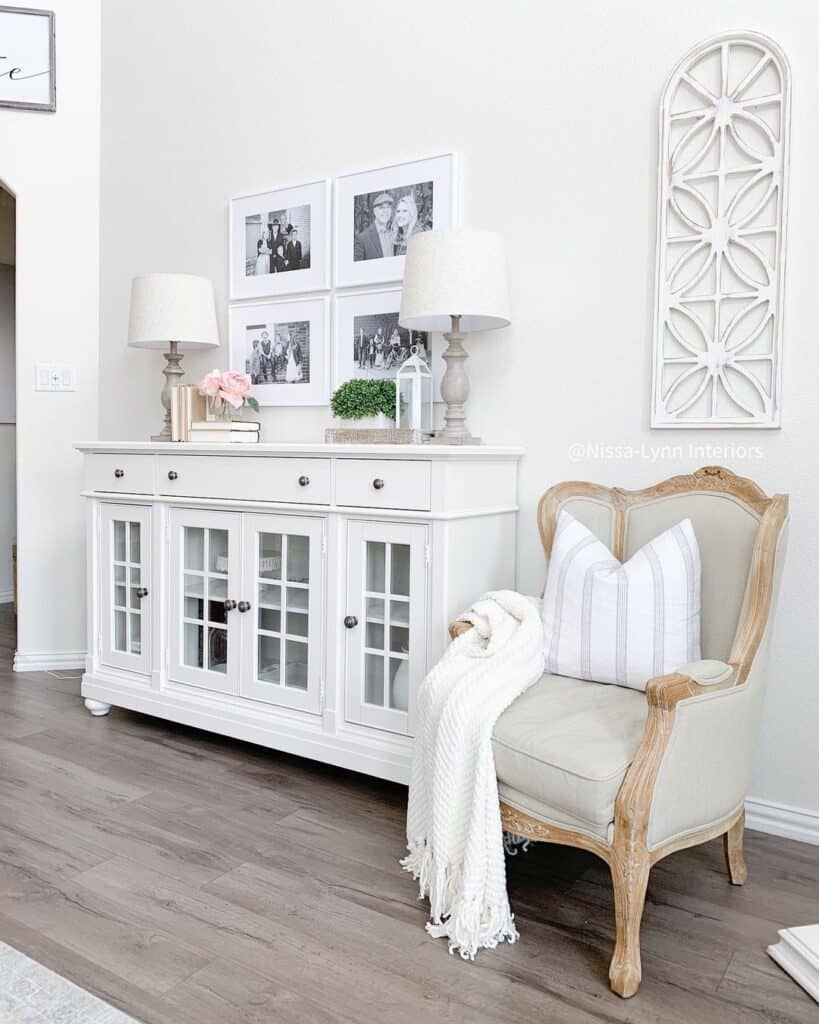28 White Sideboard Looks for Any Room in Your Home