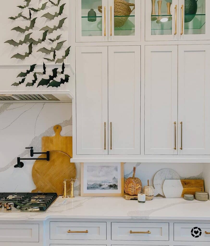 28 Dramatic Stone Backsplash Ideas to Transform Your Home
