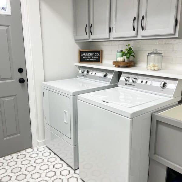 35 Laundry Room Flooring Types to Transform Your Space