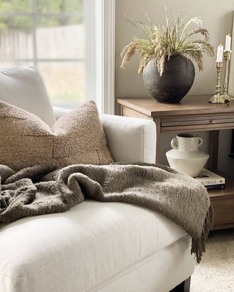 36 End Table Decor Ideas to Complete Your Home