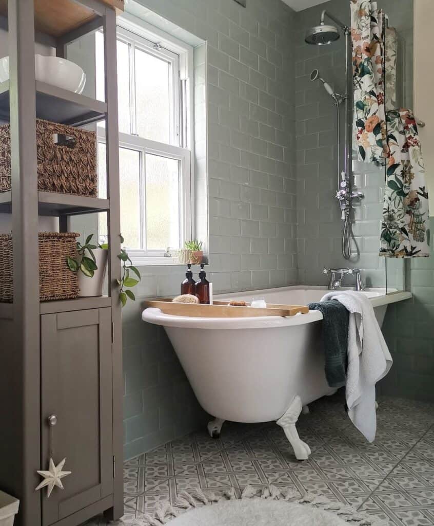 27 Magnificent Square Tile Ideas For Your Next Renovation