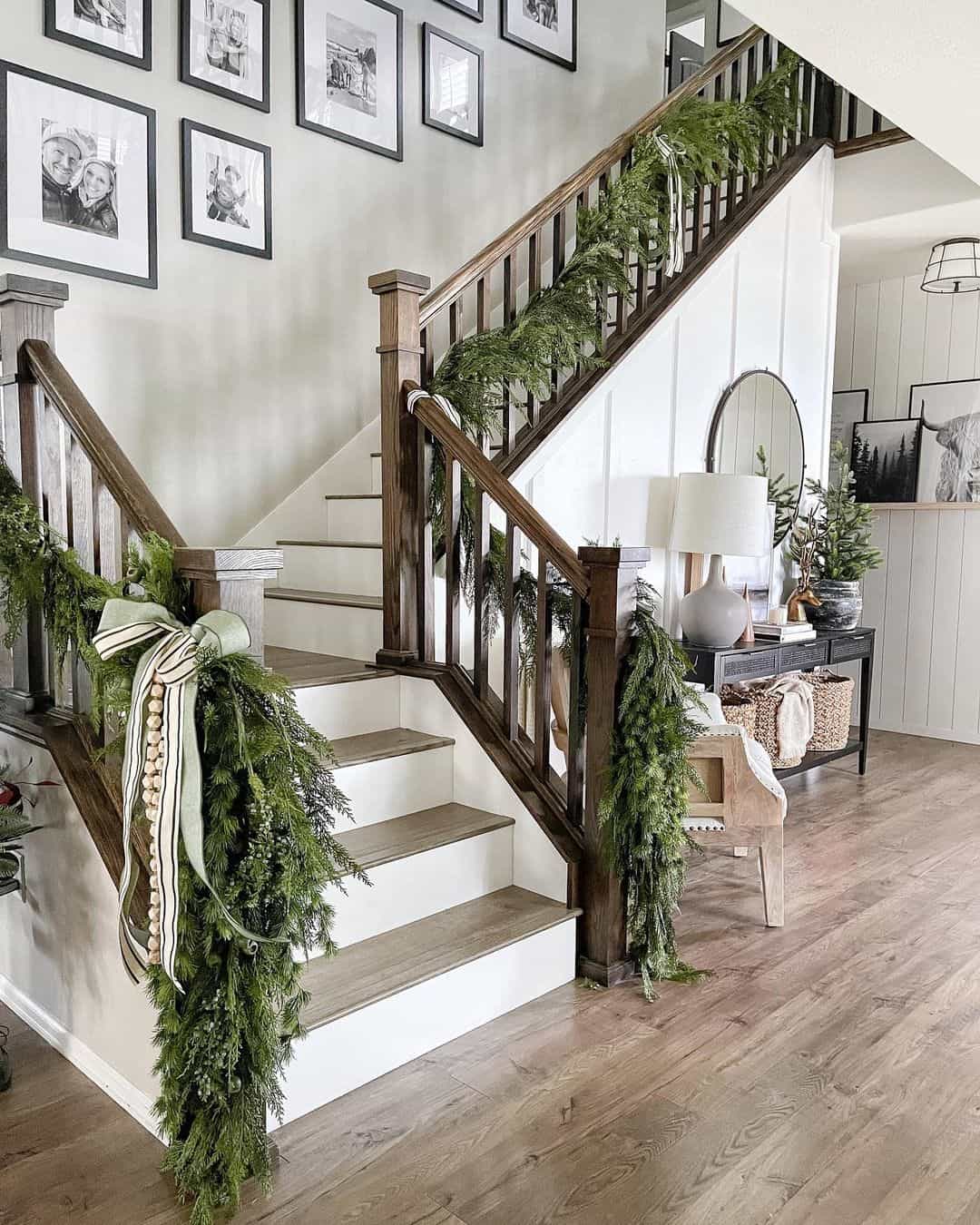 29 Stair Landing Ideas for a Creative Use of Space