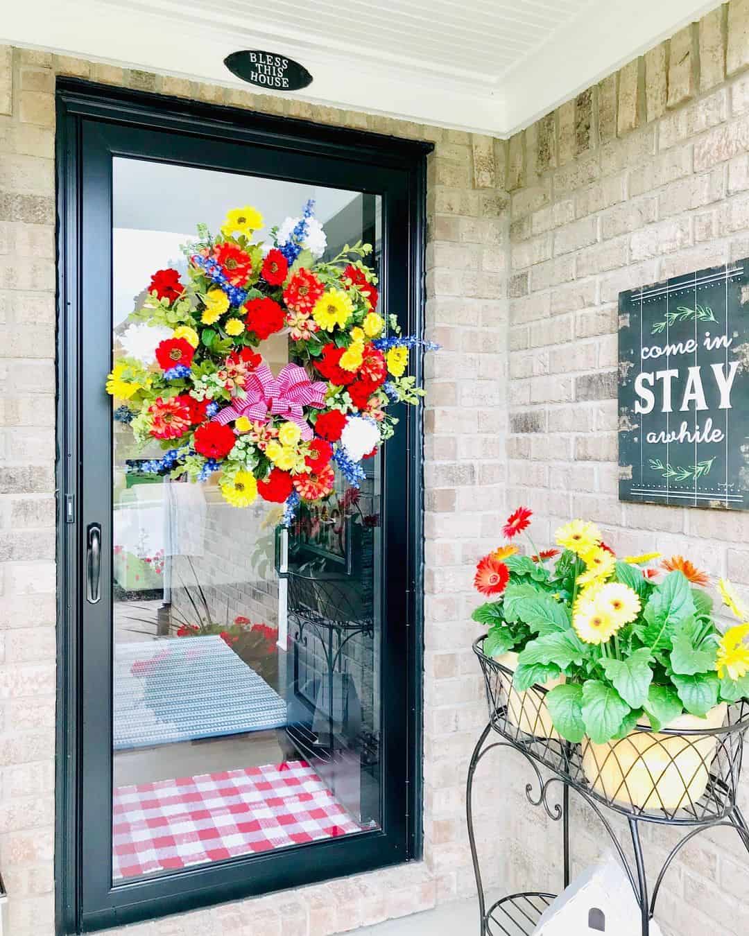 30 Spring Front Door Décor Ideas to Freshen Up Your Porch