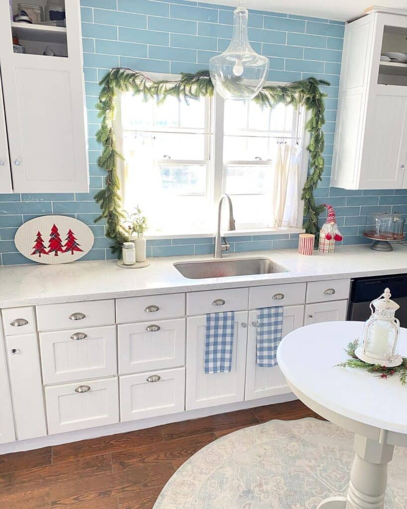 23 Sensational Ideas for Backsplash Around Window