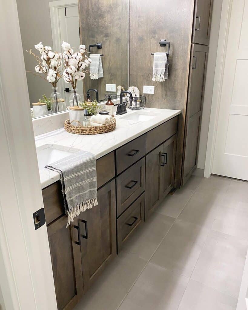 30 Wood Double Vanity Ideas for a Pretty and Purposeful Bathroom