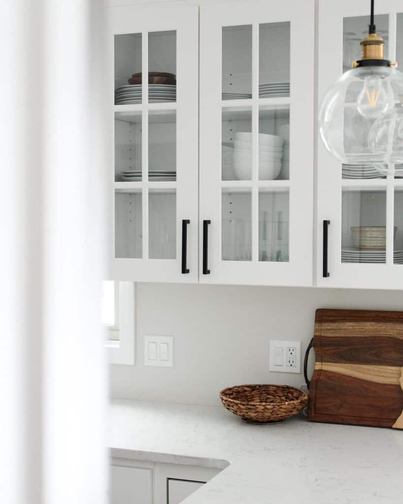 32 Ideas for Upper Kitchen Cabinets with Glass Doors that Impress