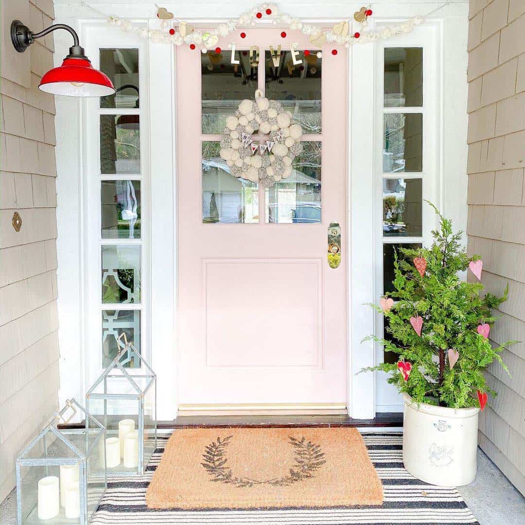 36 Stunning Front Door Decor Ideas That Are Far From Bland