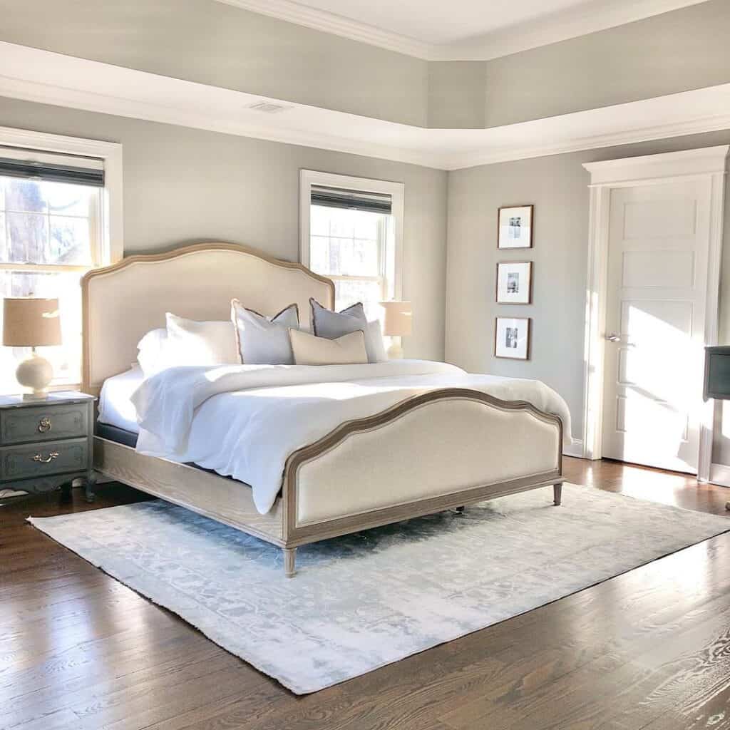 27 Baseboard Trim Ideas That Look Gorgeous with Wood Floors