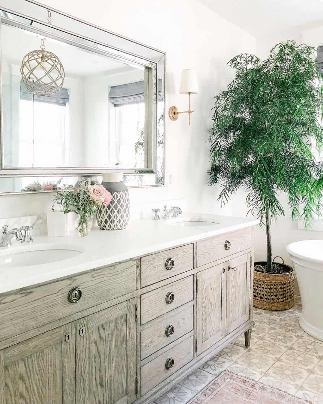 22 White Bathroom Countertops That are Far From Bland
