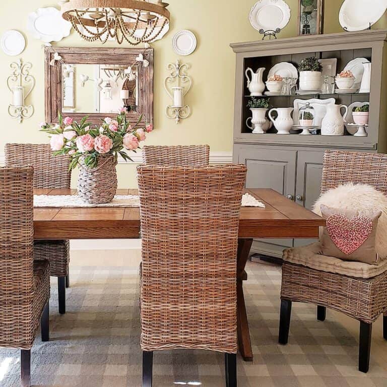27 Dining Room Wall Sconces Ideas to Light Up Your Home