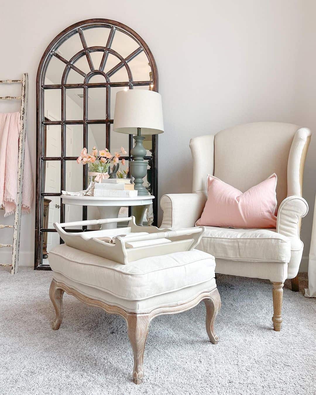 35 Ottoman Decor Ideas to Replace Your Coffee Table