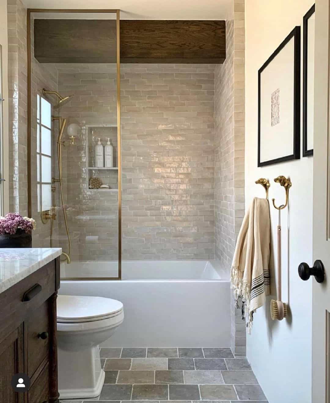 21 Shower Window Ideas to Add a Splash of Natural Light