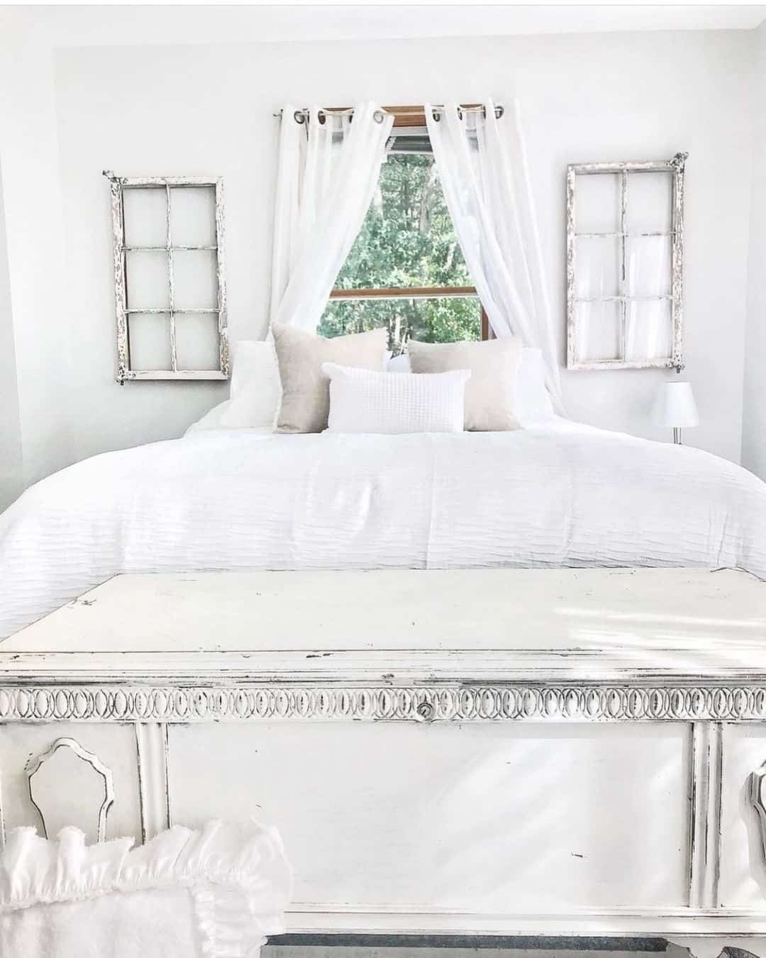 33 Window Pane Wall Decor Ideas To Add Charm to Your Home