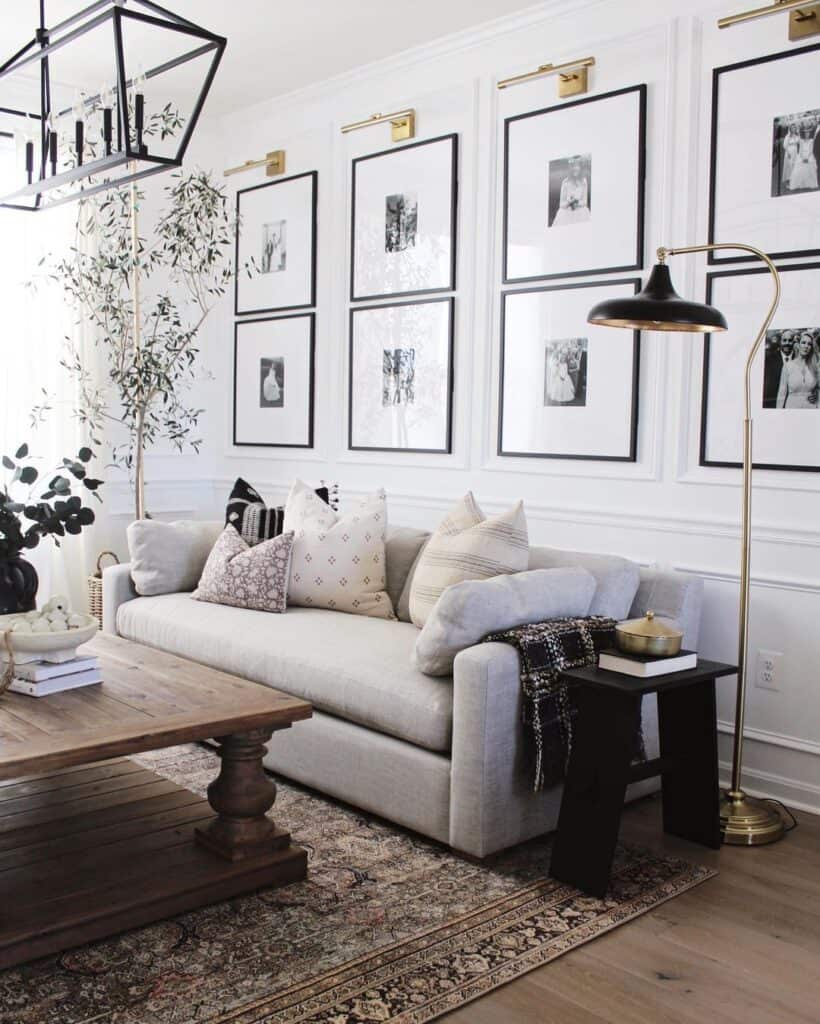 35 Ways to Create a Mesmerizing Black and White Gallery Wall