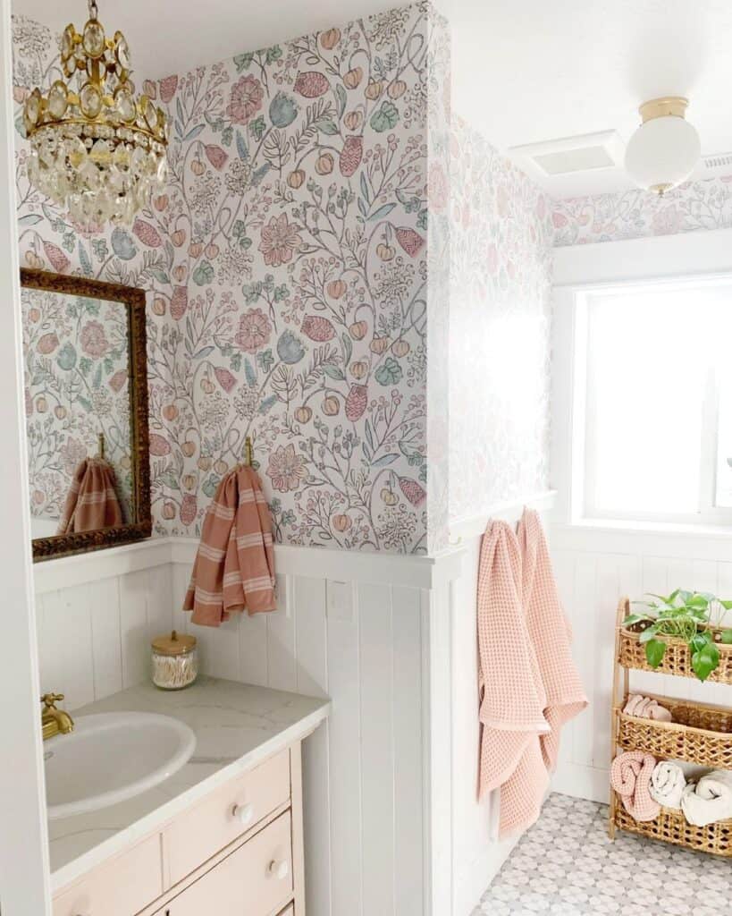 29 Wainscoting Bathroom Designs To Transform Your Space
