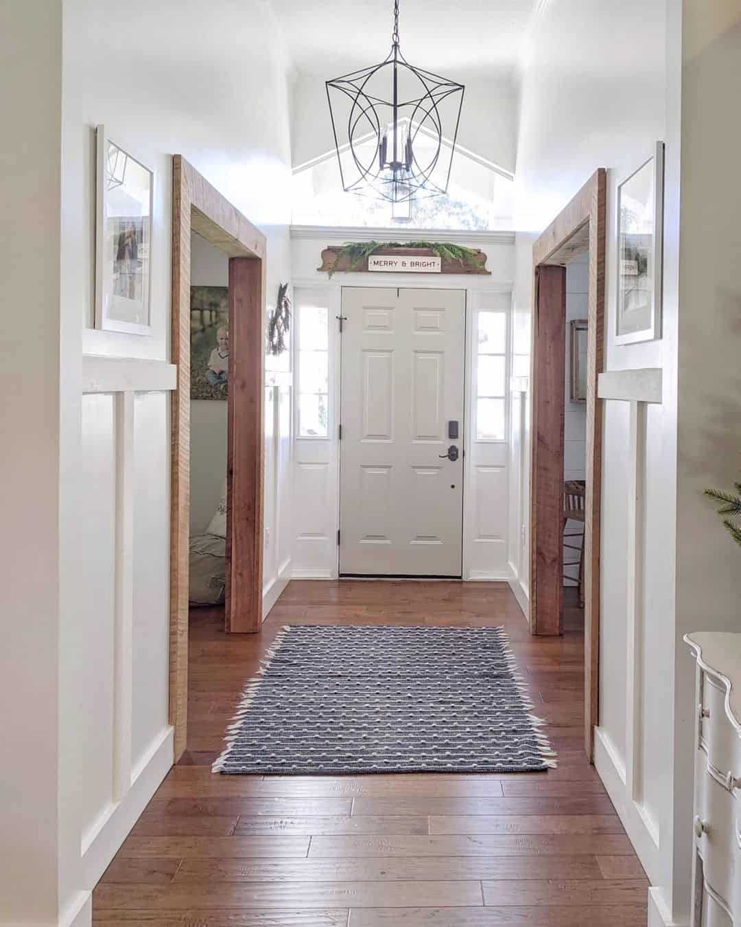 30 Small Entryway Lighting Ideas to Brighten Your Home