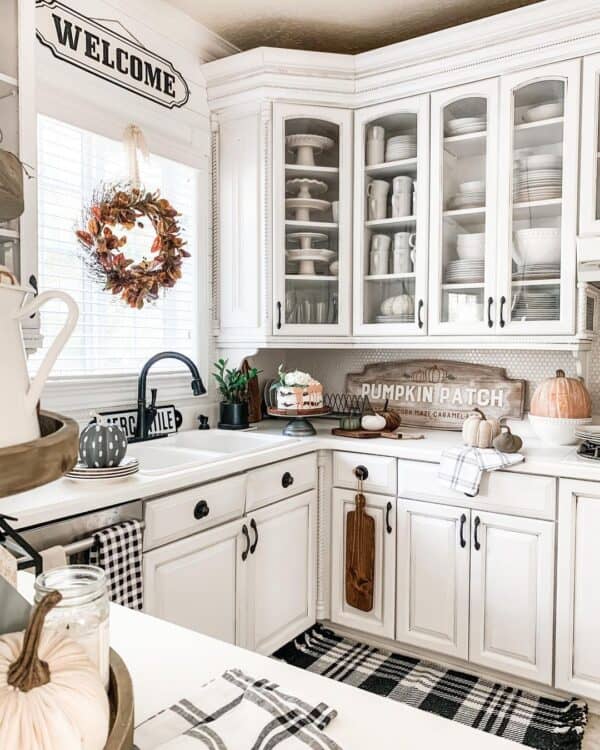 35 Brilliant Kitchen Signs That Speak to Your Sense of Style
