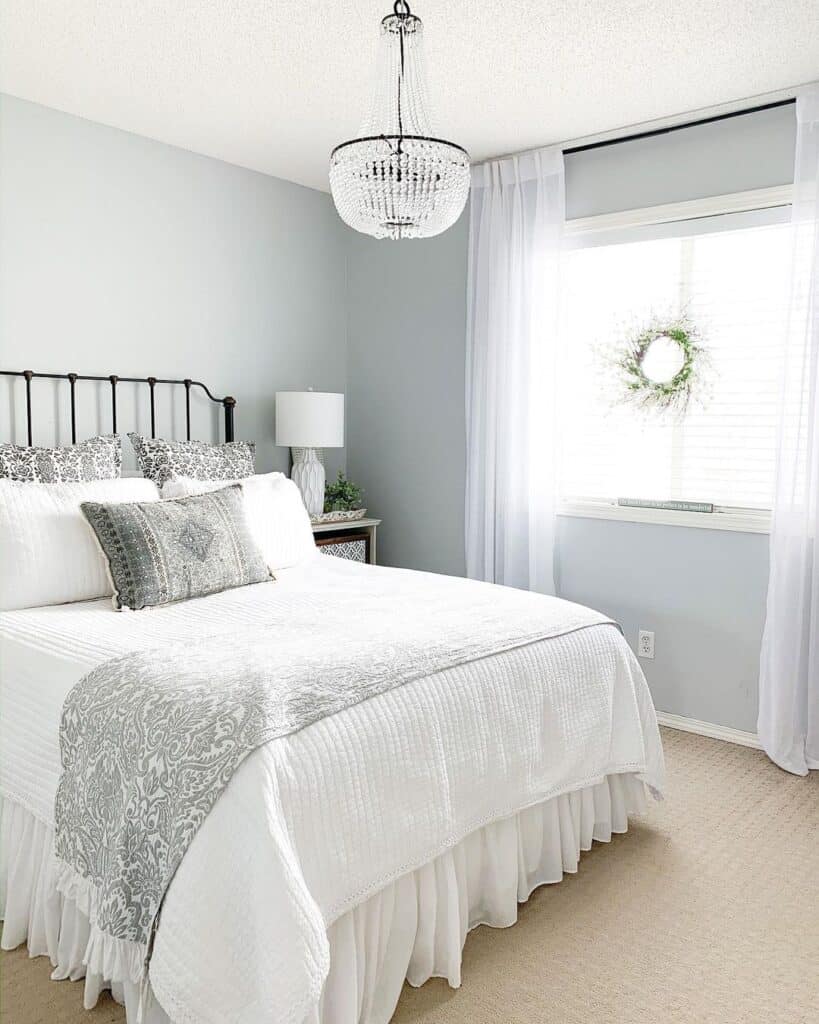 25 White and Grey Wall and Trim Color Combinations