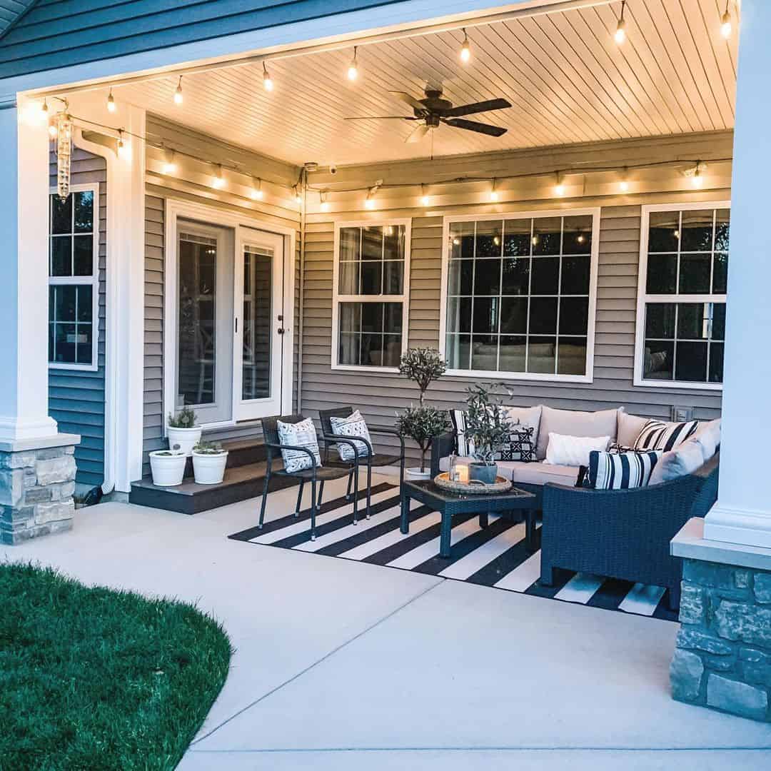 35 Spectacular Farmhouse Outdoor Lighting Ideas That Shine