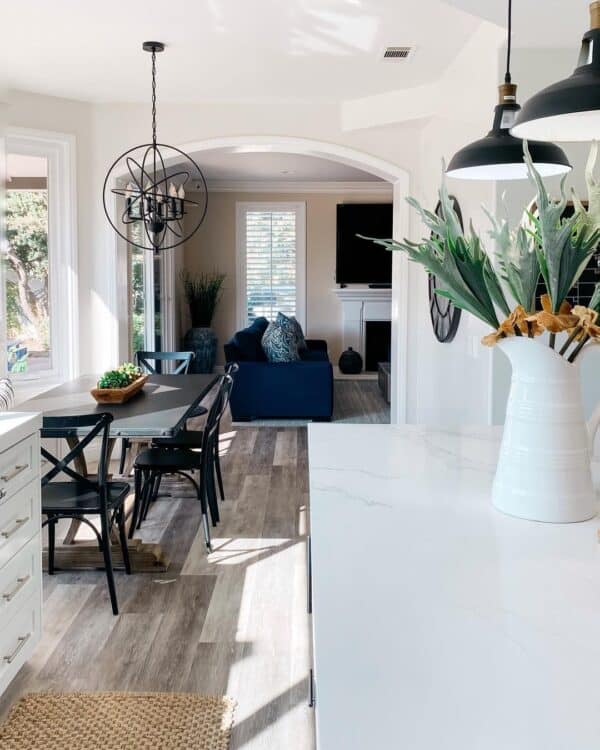 36 Fabulous Kitchen Table Decor Ideas to Beautify Your Space