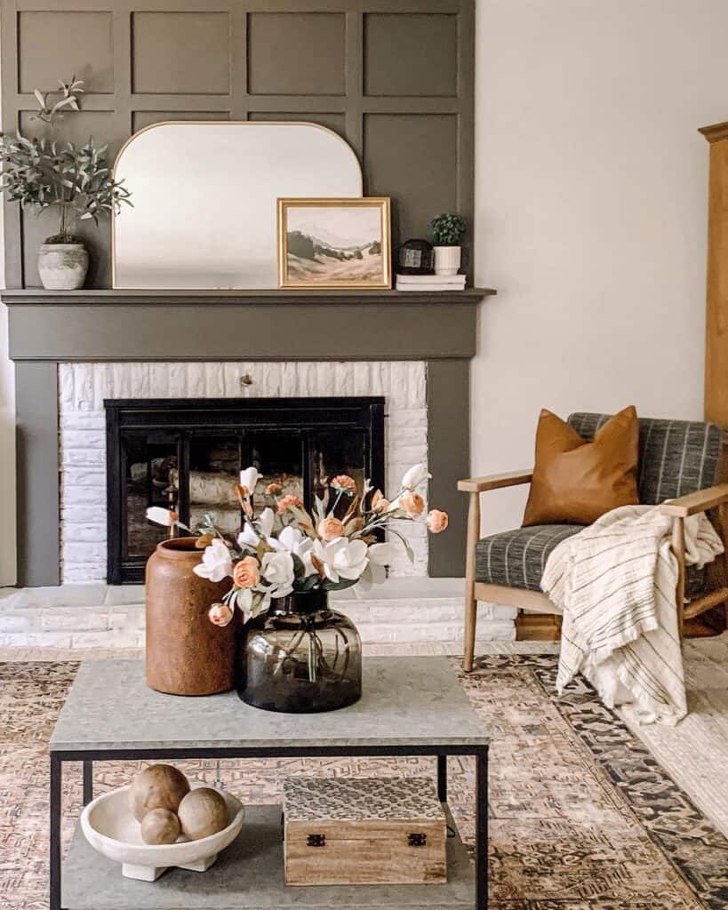 35 Vintage Fireplaces to Start Your Next Obsession