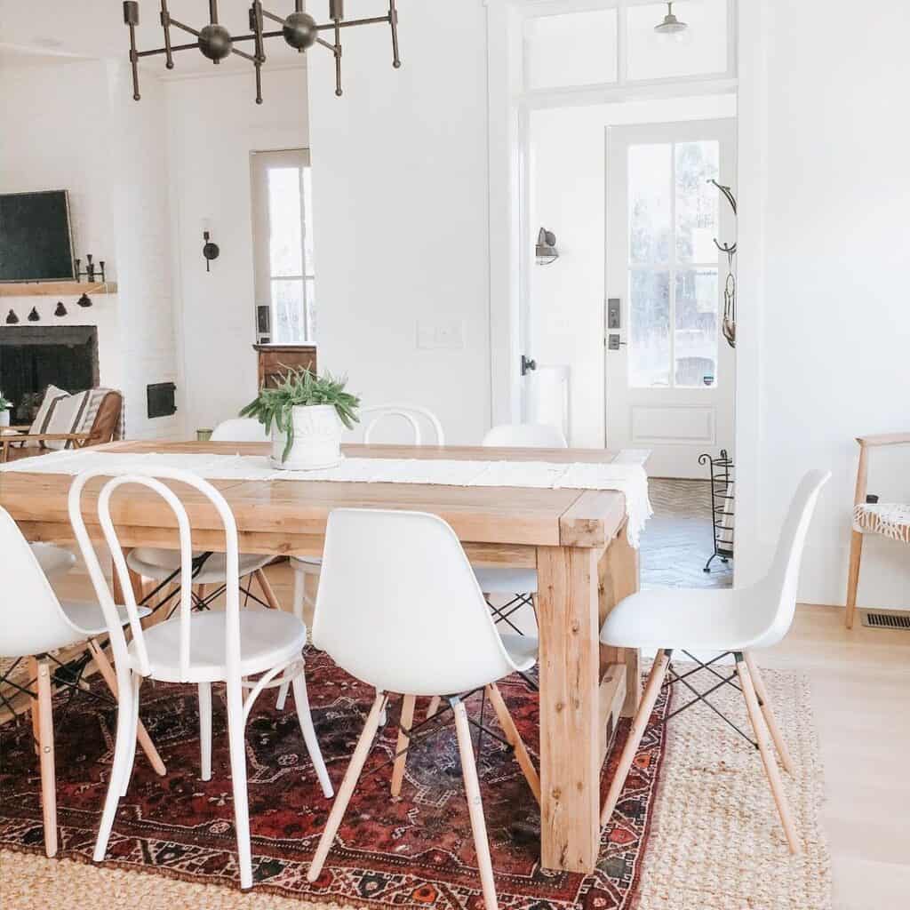 35 Farmhouse Table Runners to Put Your Tablescape on Fleek