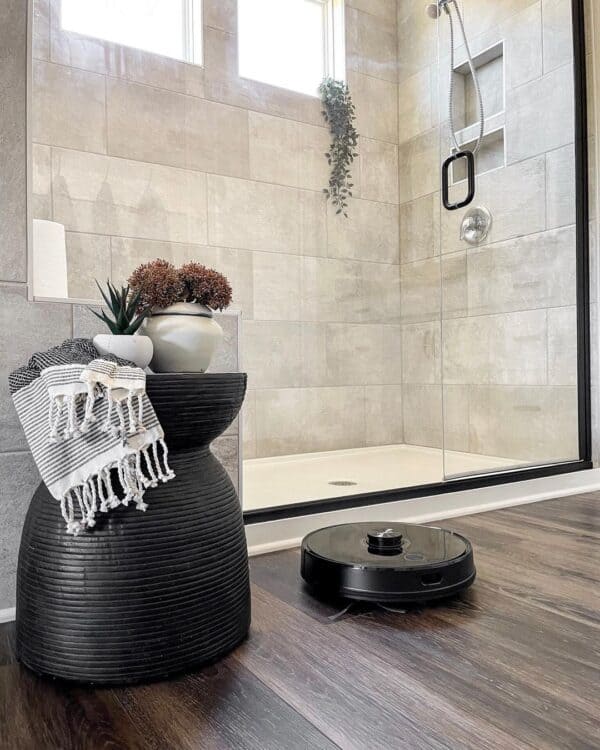 21 Shower Window Ideas to Add a Splash of Natural Light