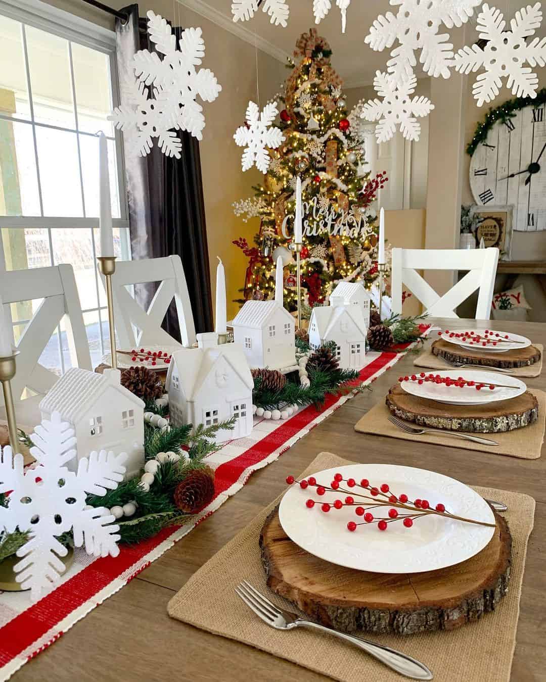 35 Stunning Christmas Centerpieces to Make Your Season Bright