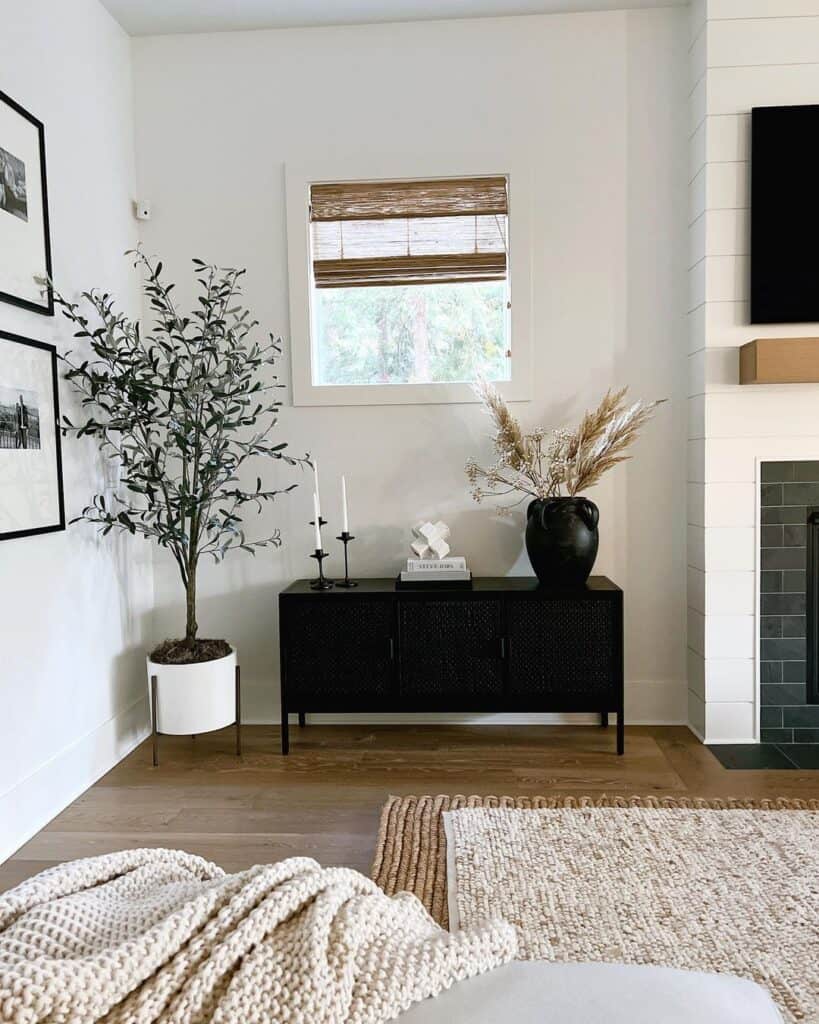 24 Bamboo Roman Shades to Block Out the Sun