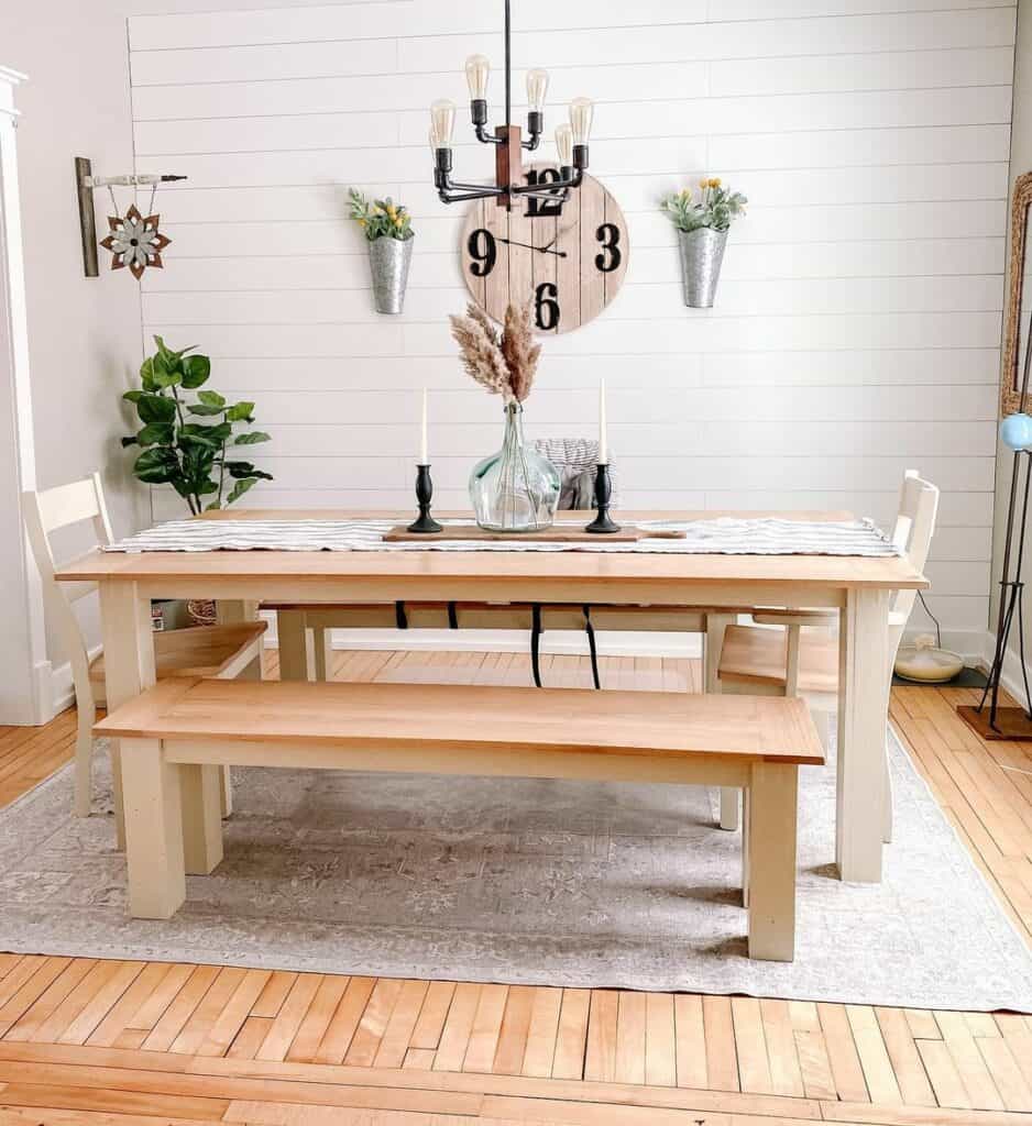 35 Exquisite Dining Bench Ideas for Extra Seating