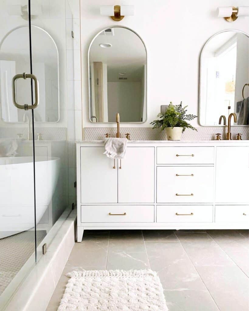 25 Shower Curbs to Keep Your Bathroom Safe and Stylish