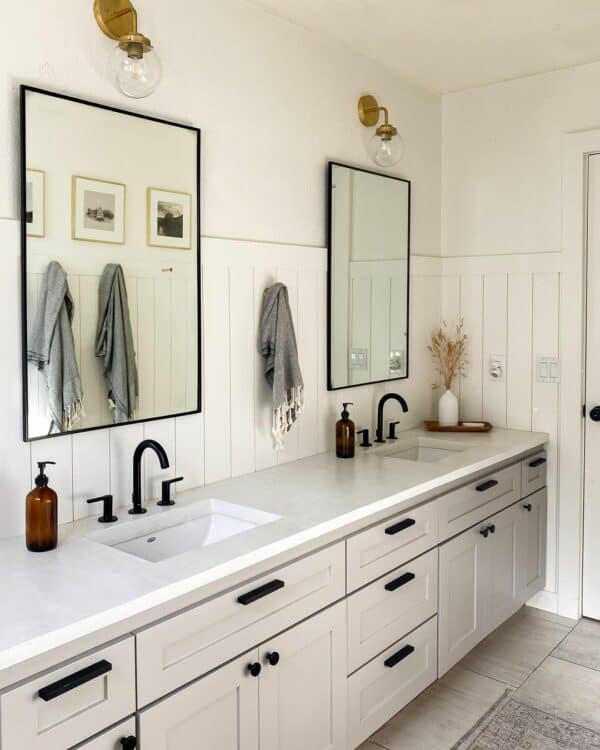 34 Vertical Shiplap Bathroom Ideas You Don’t Want to Miss