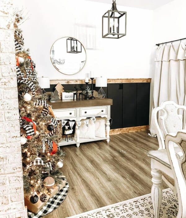 30 Farmhouse Half Wall Paneling Ideas to Enhance Your Home