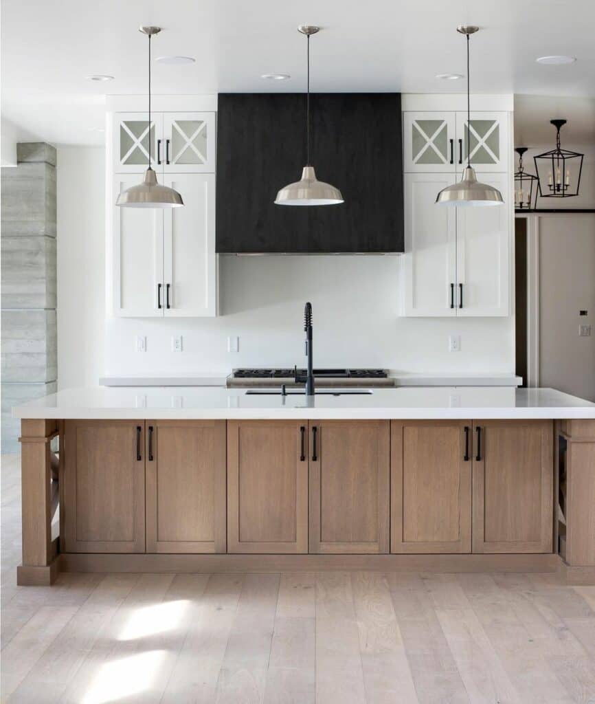 19 Wood Island Legs for Style and Support in Your Kitchen
