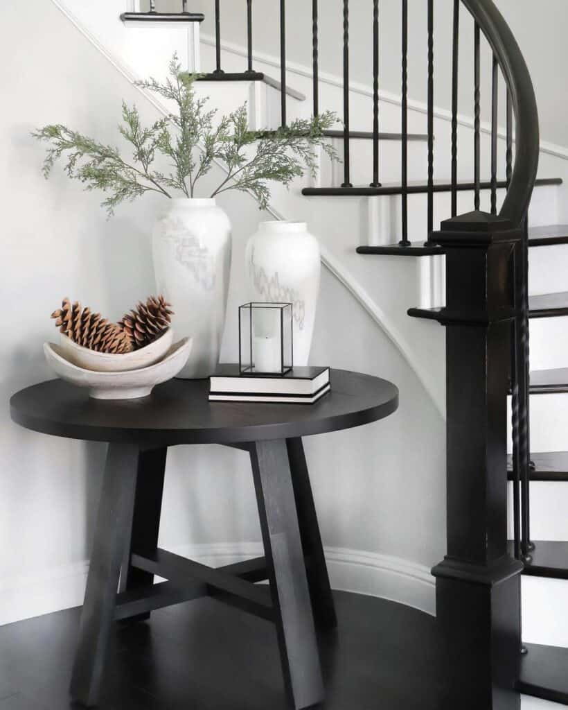 21 Round Entry Table Ideas For That Perfect First Impression