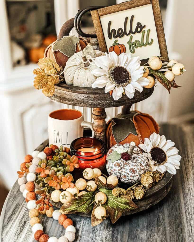 30 Gorgeous Examples of Fall Tiered Tray Décor