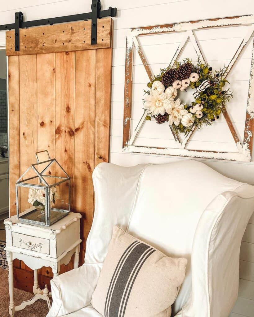 33 Simple and Stunning Ideas for Side Table Décor