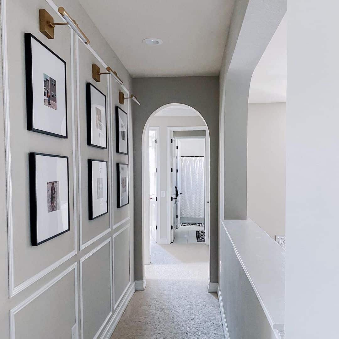 33 Recessed Hallway Lighting That Streamlines Narrow Spaces