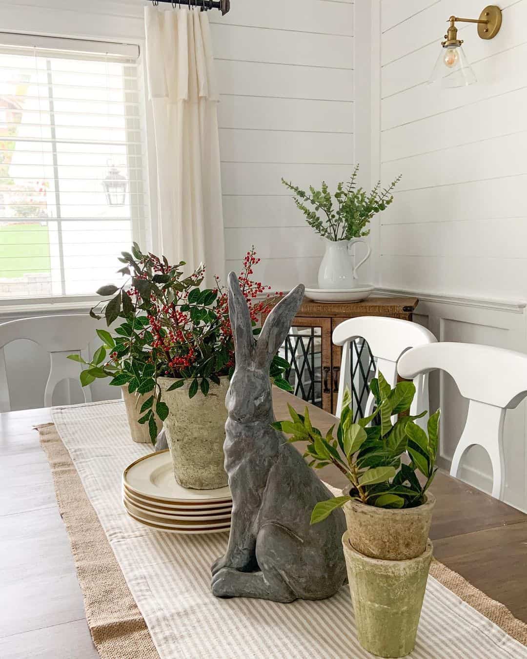 35 Exquisite Easter Centerpieces That Shout, “It’s Spring!”