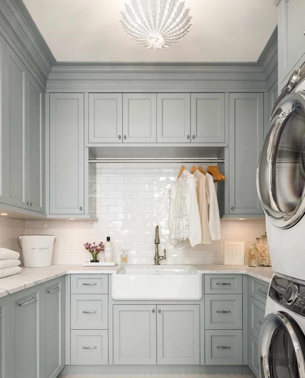 27 Laundry Room Backsplash Ideas to Make the Room Sparkle