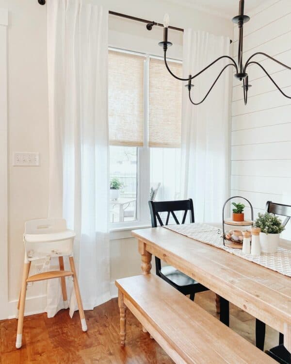 35 Exquisite Dining Bench Ideas for Extra Seating