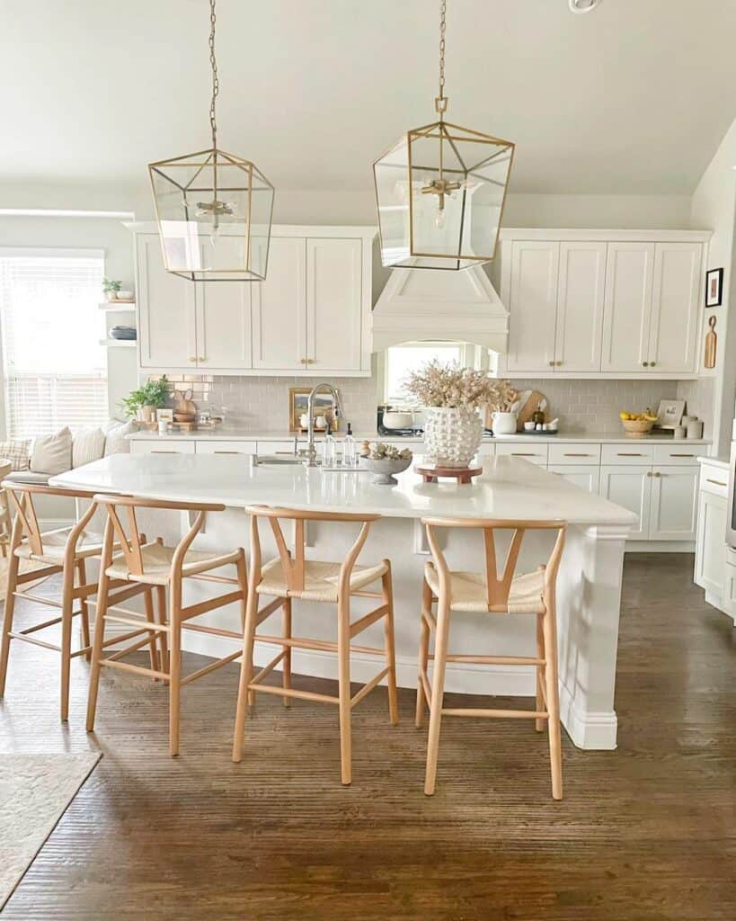 19 Curved Kitchen Islands to Shake Up Your Style