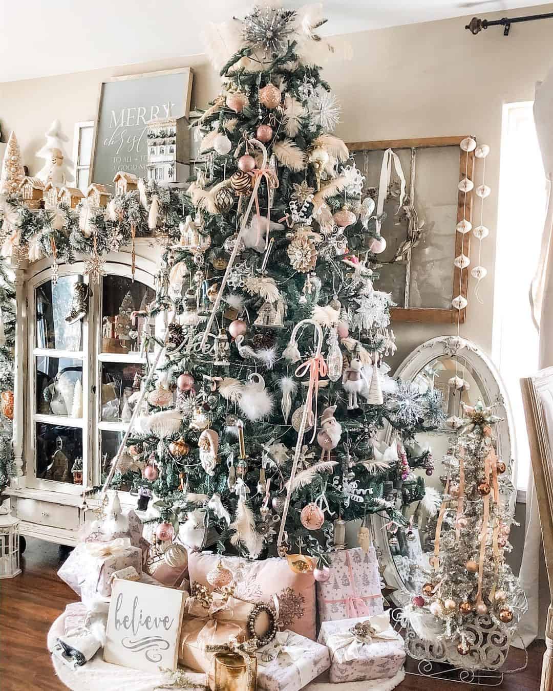 35 Winter Wonderland Decoration Styles to Try in Your Home