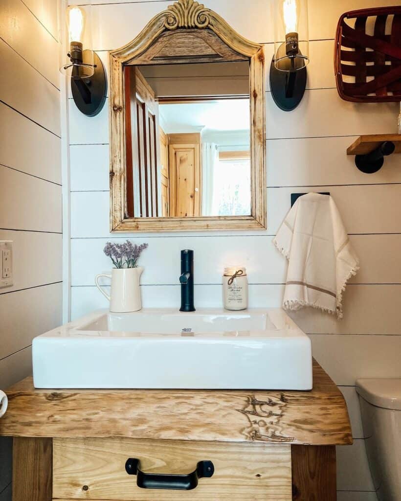 26 Spectacular Rustic Bathroom Decor Inspirations