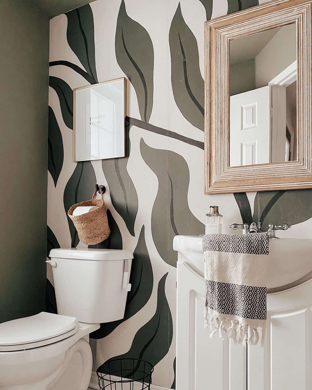 35 Small Bathroom Wallpaper Ideas to Elevate Your Home