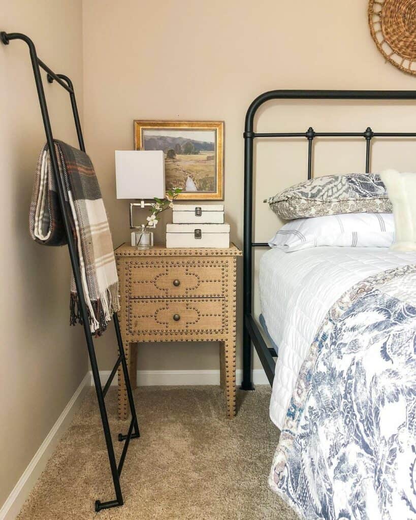 35 Nightstand Décor Ideas That Will Revitalize Your Bedroom