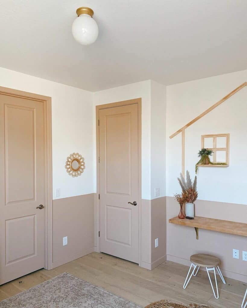 35 Door Trim Ideas to Put Your Entrance in Perspective