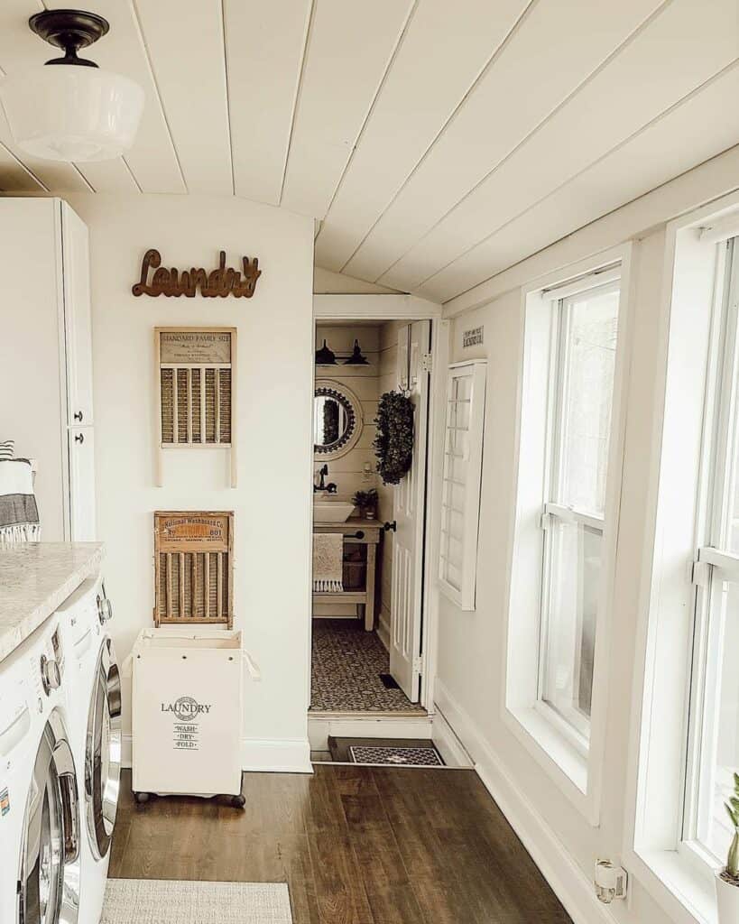35 Stunning Laundry Room Wall Décor to Enhance Your Home