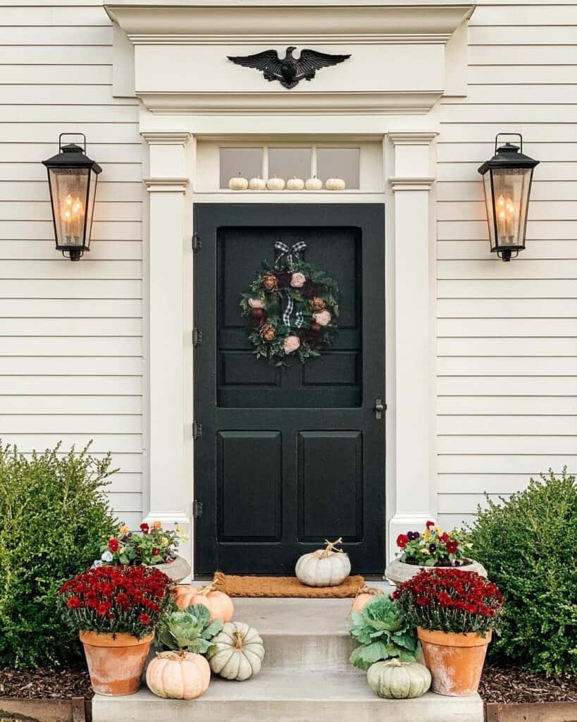 35 Front Door Trim Ideas For Your Entryway